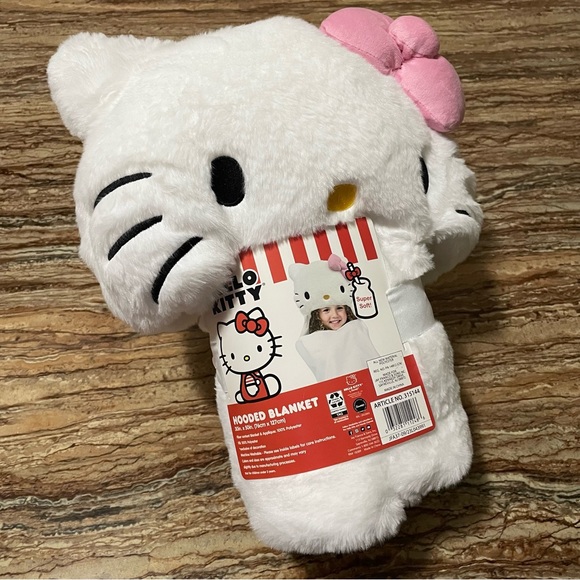 Hello Kitty | Bedding | Hello Kitty | Poshmark